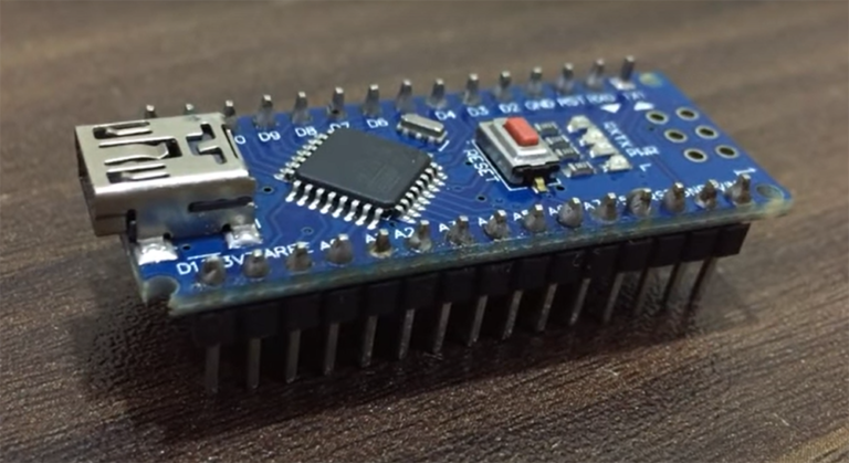 How is a Microprocessor Different from an Integrated Circuit ...