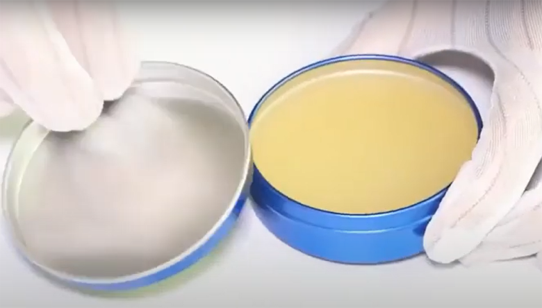 What is Solder Paste and How to Use it? - ElectronicsHacks