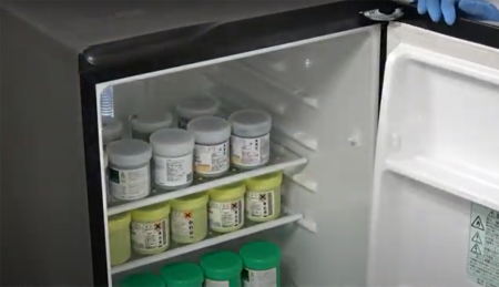 What is Solder Paste and How to Use it? - ElectronicsHacks