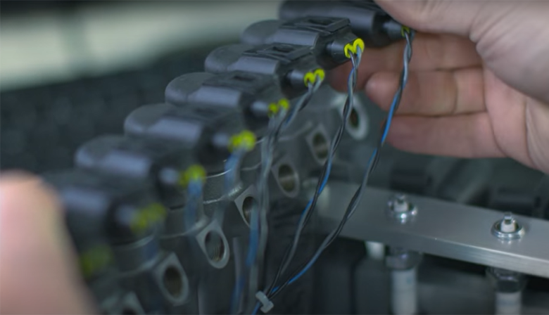 How to Test an ECU With a Multimeter? - ElectronicsHacks