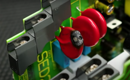 How to Test a Varistor? (Easy Guide) - ElectronicsHacks