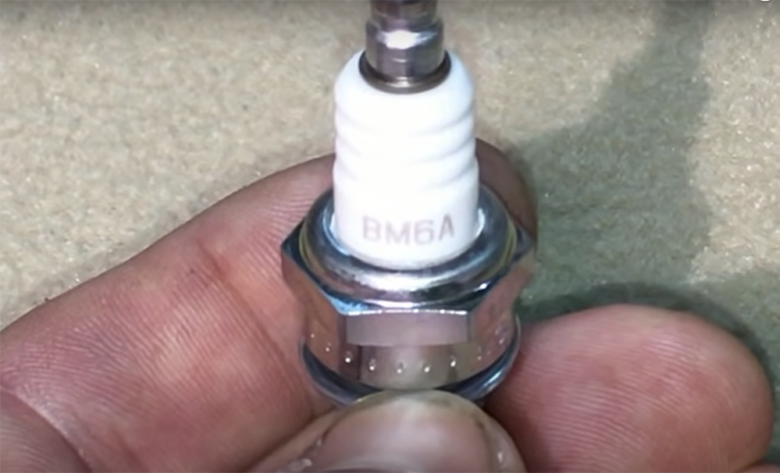 How to Test a Spark Plug With a Multimeter? - ElectronicsHacks