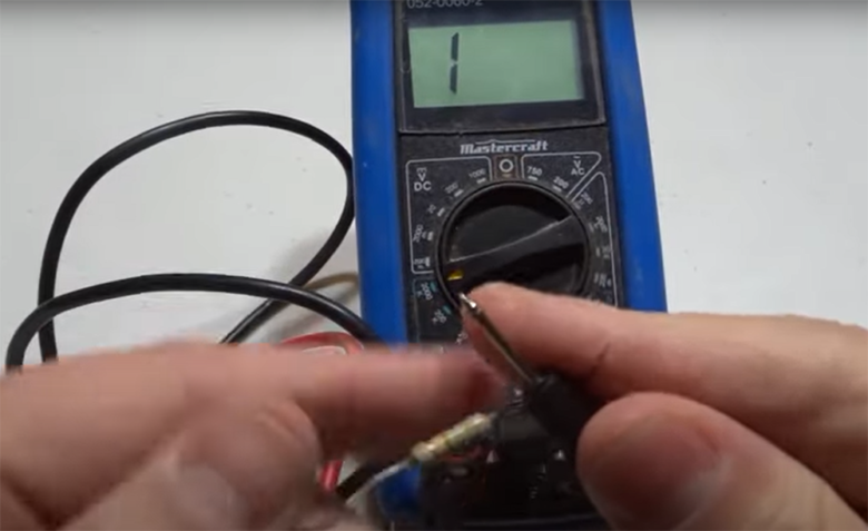 How to Test a Spark Plug With a Multimeter? - ElectronicsHacks