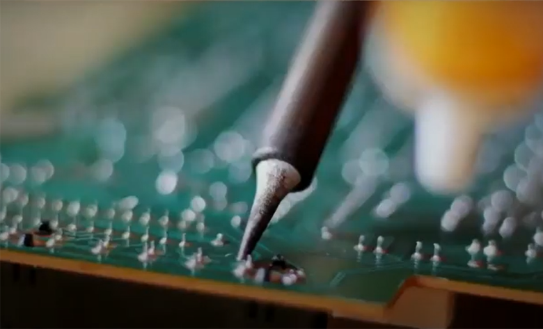 What Is a Cold Solder Joint? - ElectronicsHacks