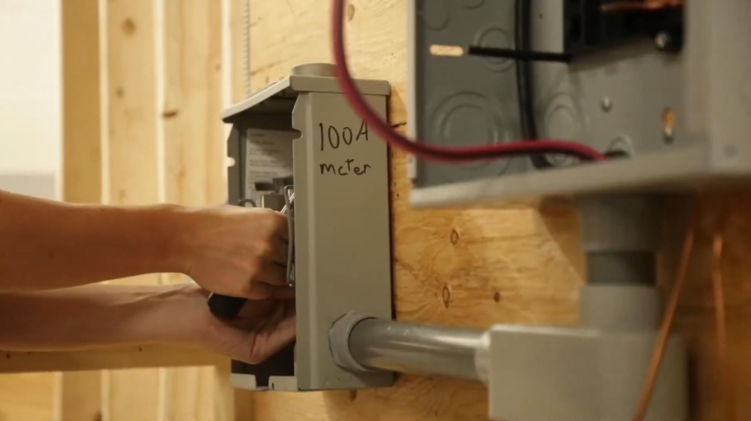 Low Voltage Technician vs. Electrician: What’s the Difference ...