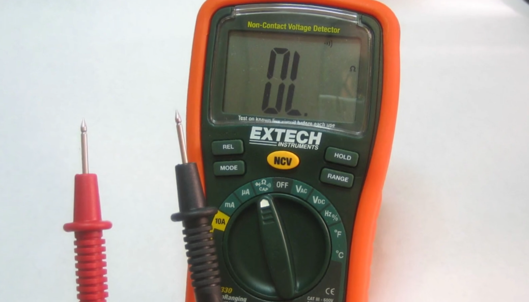 Multimeter vs. Voltmeter: What’s the Difference? - ElectronicsHacks