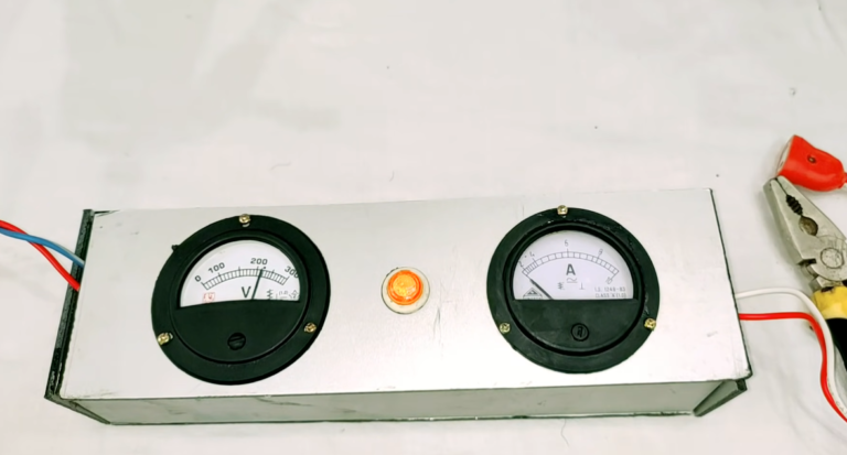 Multimeter vs. Voltmeter: What’s the Difference? - ElectronicsHacks