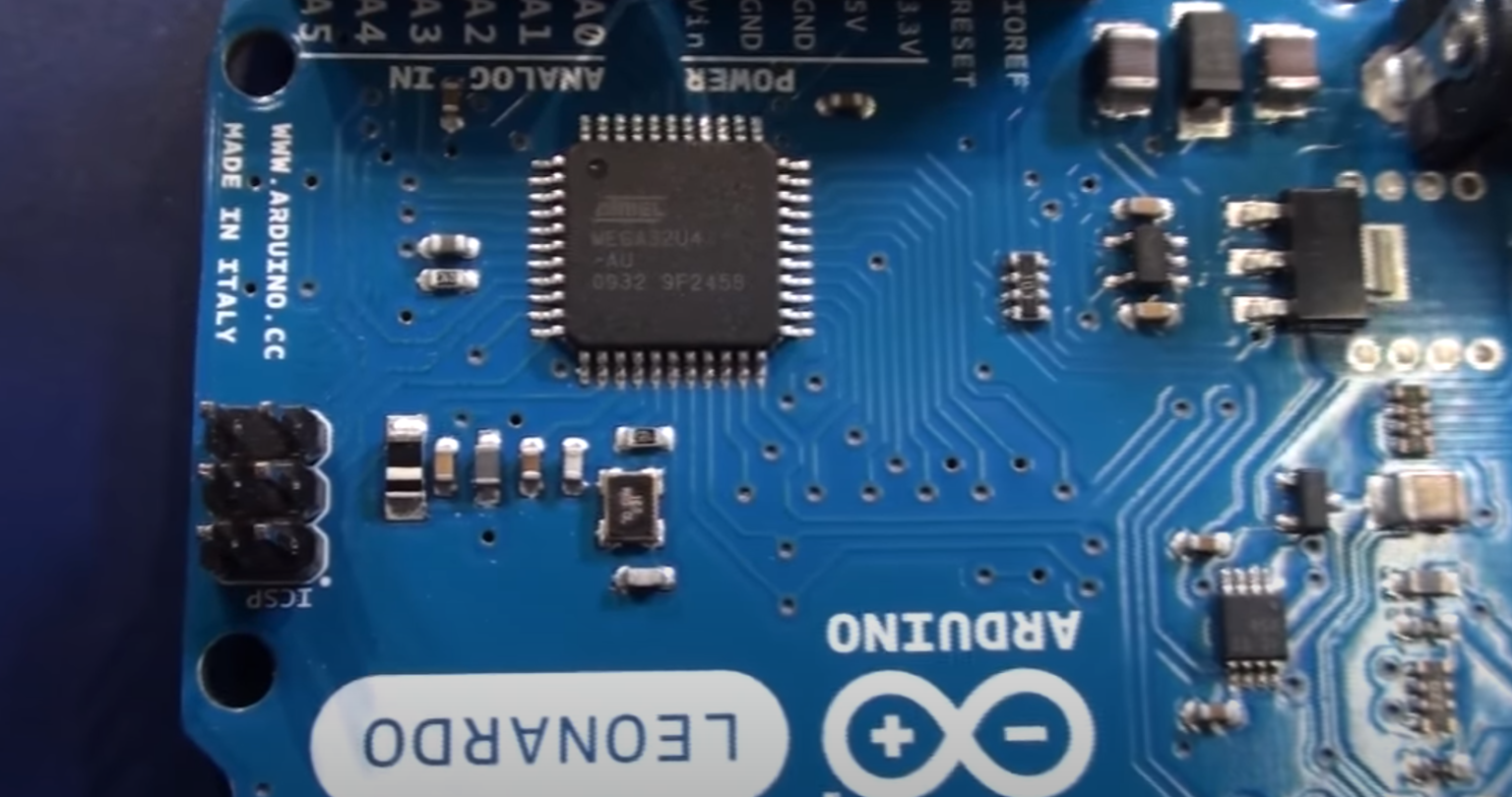 Arduino Leonardo vs. Uno: What’s the Difference? - ElectronicsHacks