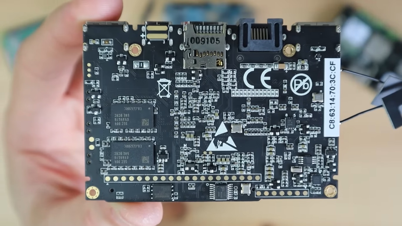 Banana Pi M3 vs. Raspberry Pi 3: Which is Better? - ElectronicsHacks