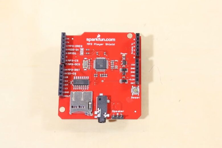 SparkFun Redboard vs. Arduino Uno: Which is Better? - ElectronicsHacks