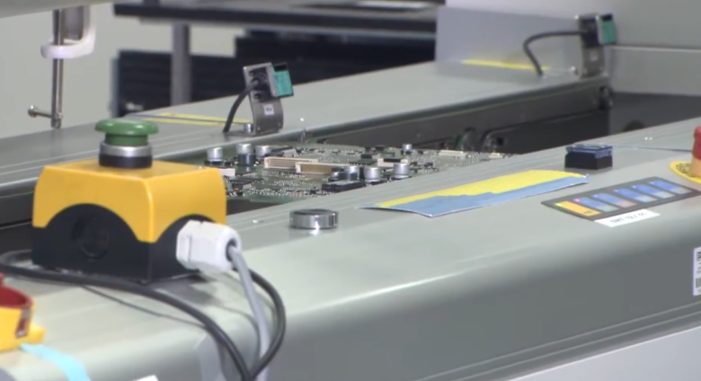 Can a Humidifier Damage Electronics? - ElectronicsHacks