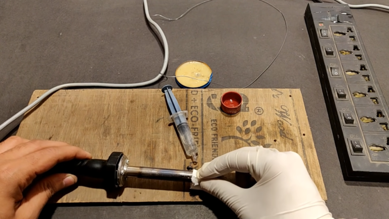 Solder Not Sticking: How to Fix That? - ElectronicsHacks