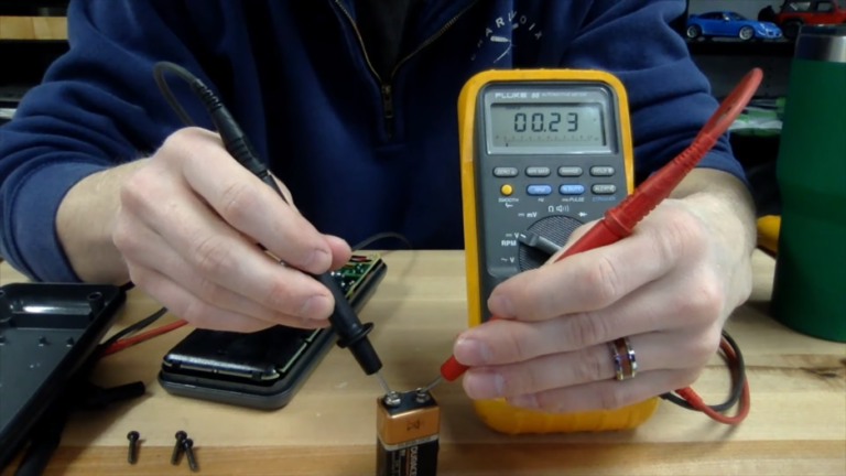 Multimeter Reading Keeps Jumping: What to Do? - ElectronicsHacks