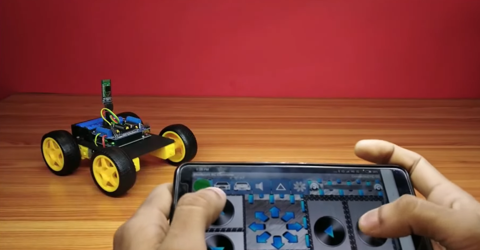 Arduino Robotics Projects - ElectronicsHacks