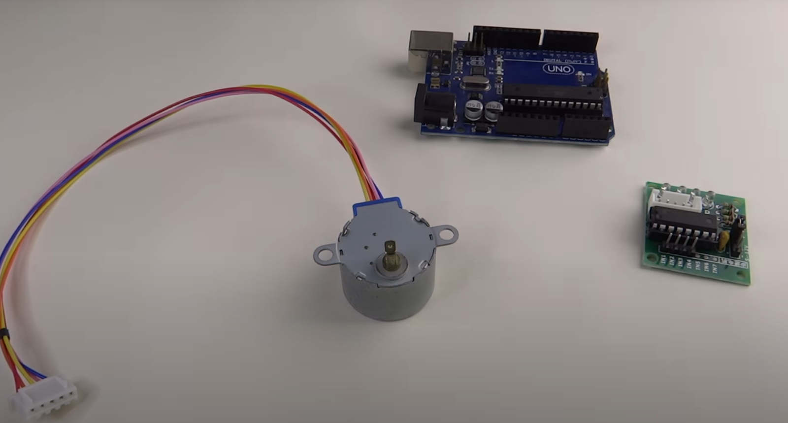 How to Control a Stepper Motor With an Arduino? - ElectronicsHacks