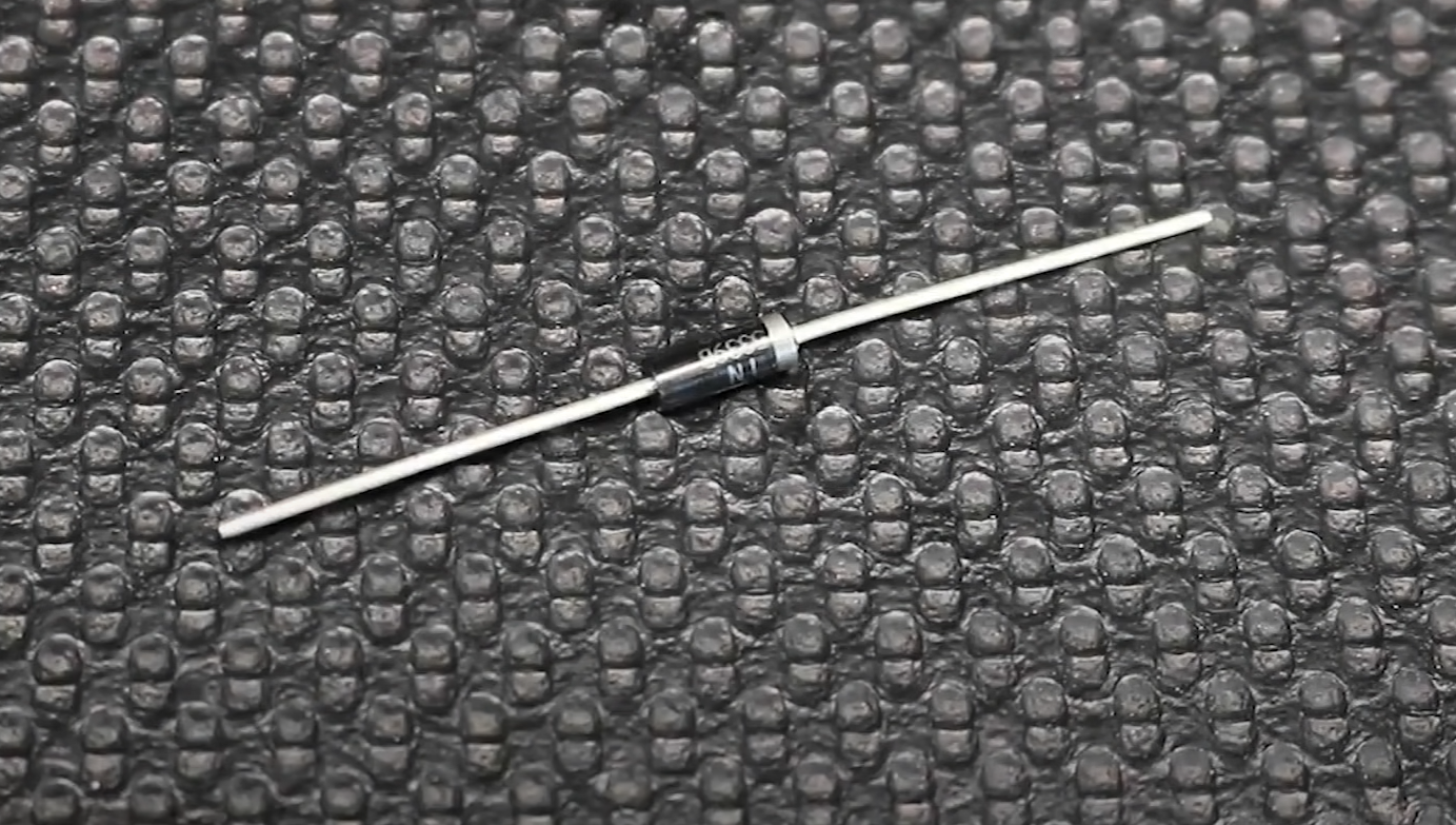 1N4004 Diode Pinout and Specifications - ElectronicsHacks