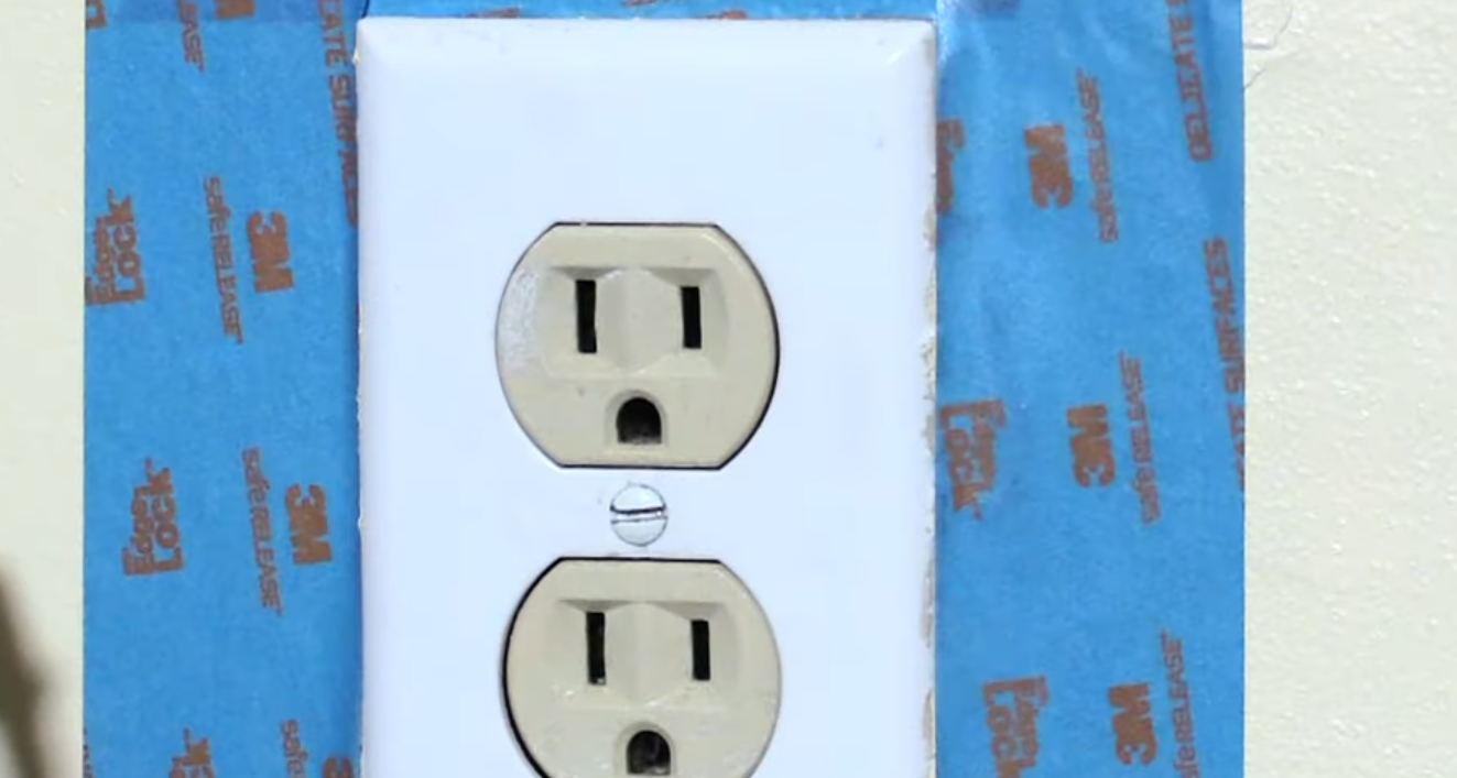 How to Test a Light Socket With a Multimeter? - ElectronicsHacks