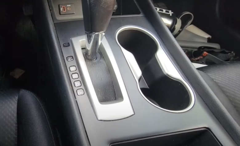 What Fuse Controls the Gear Shift Light? - ElectronicsHacks