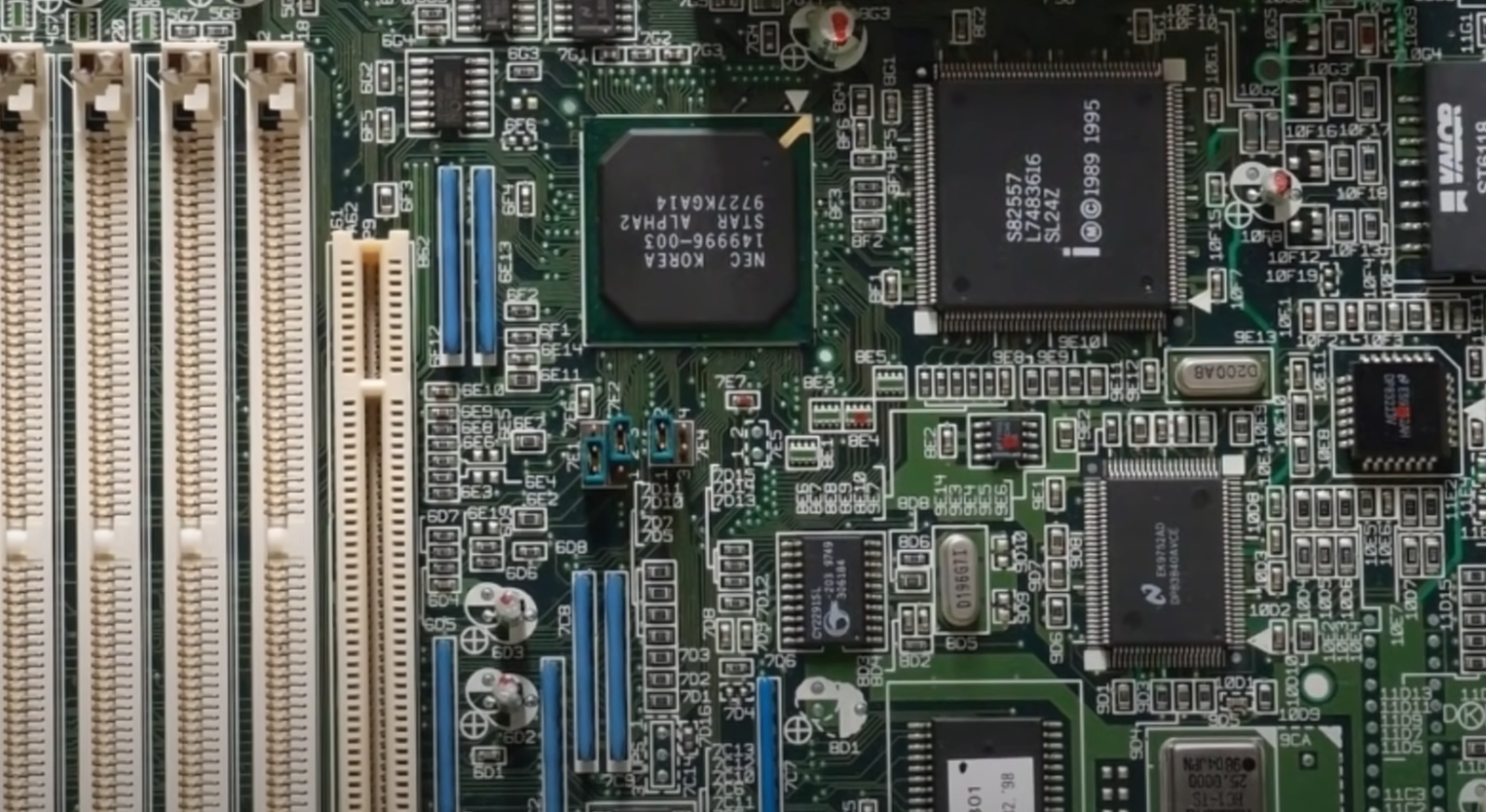 Basics of FPGA Architecture and Applications - ElectronicsHacks