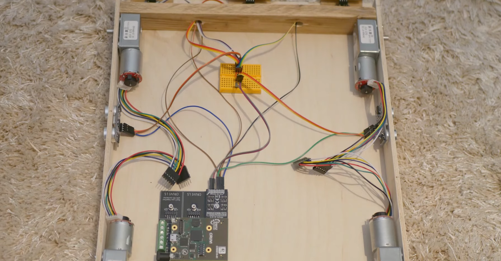 FPGA vs. Microcontroller: Which is Better? - ElectronicsHacks