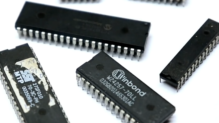 How to Choose a Microcontroller? - ElectronicsHacks
