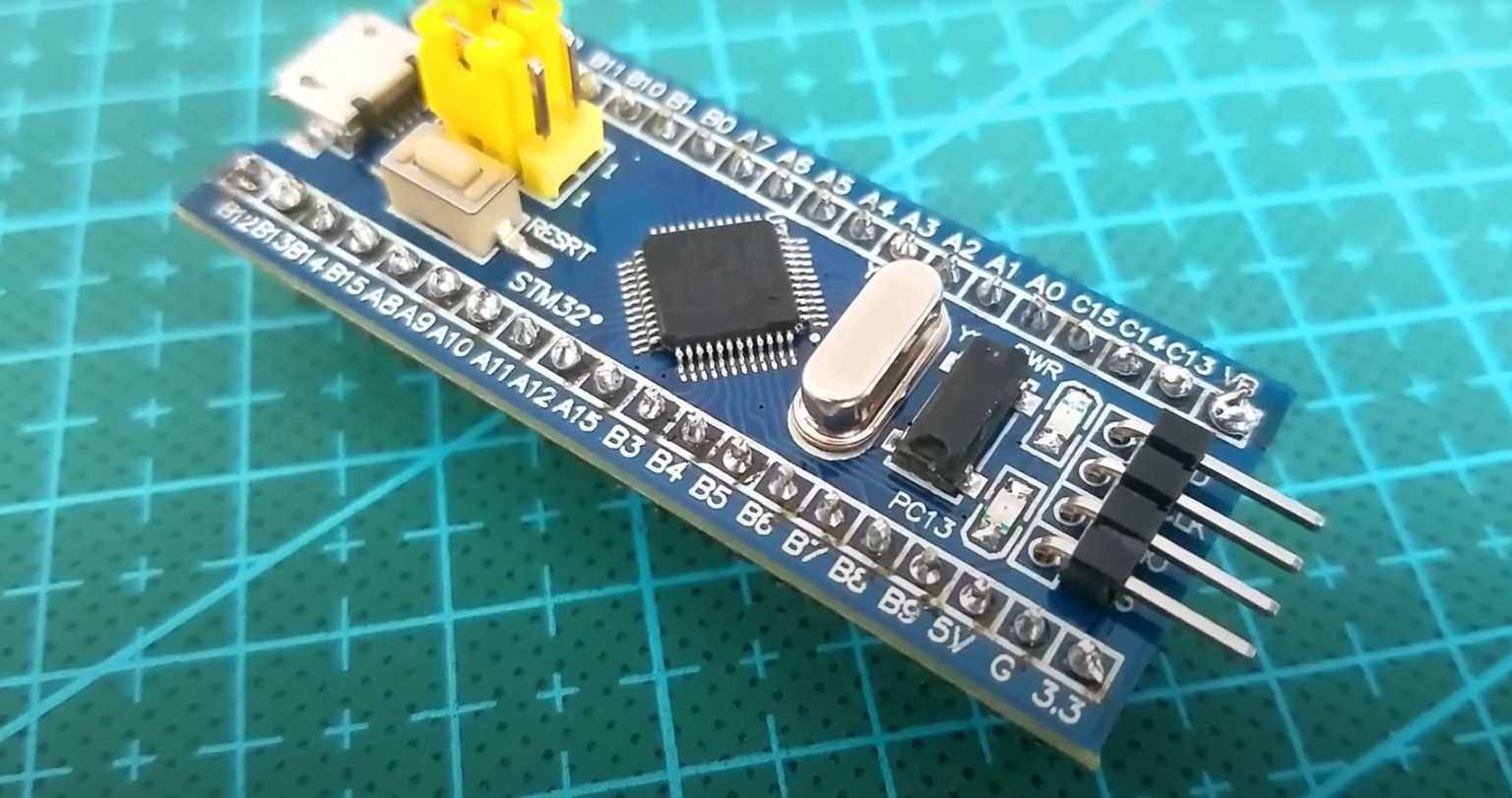 How to Program STM32? - ElectronicsHacks