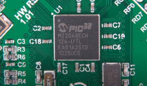 STM32 vs. PIC32: Which is Better? - ElectronicsHacks