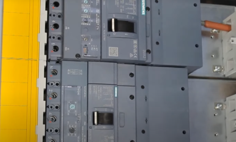 What Is a Switchgear? - ElectronicsHacks