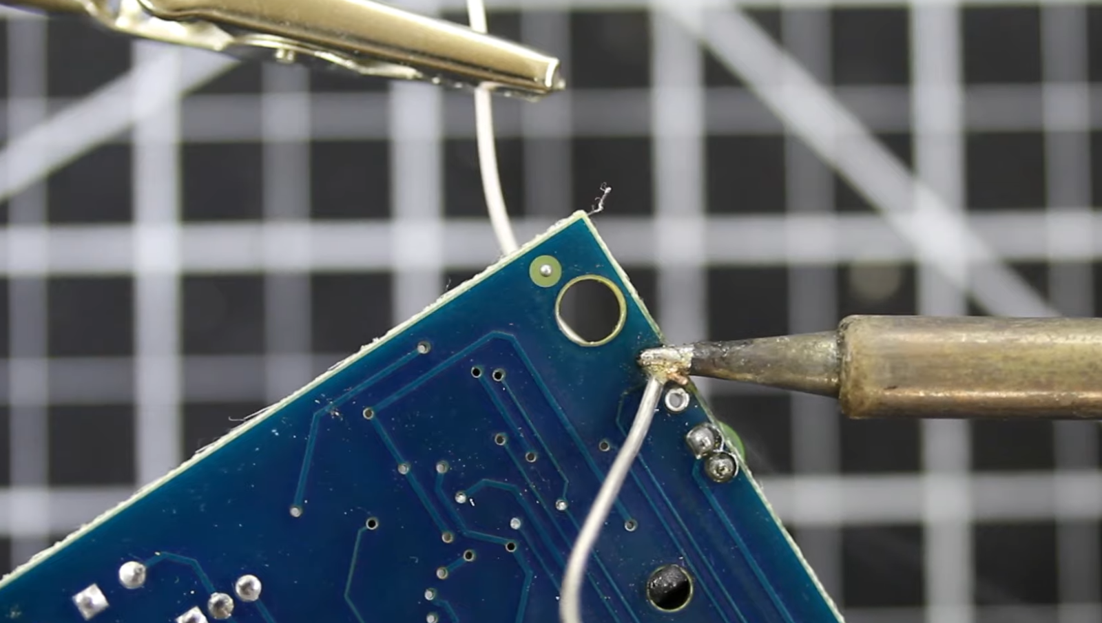 Why Is Solder Used for Joining Electrical Wires? - ElectronicsHacks