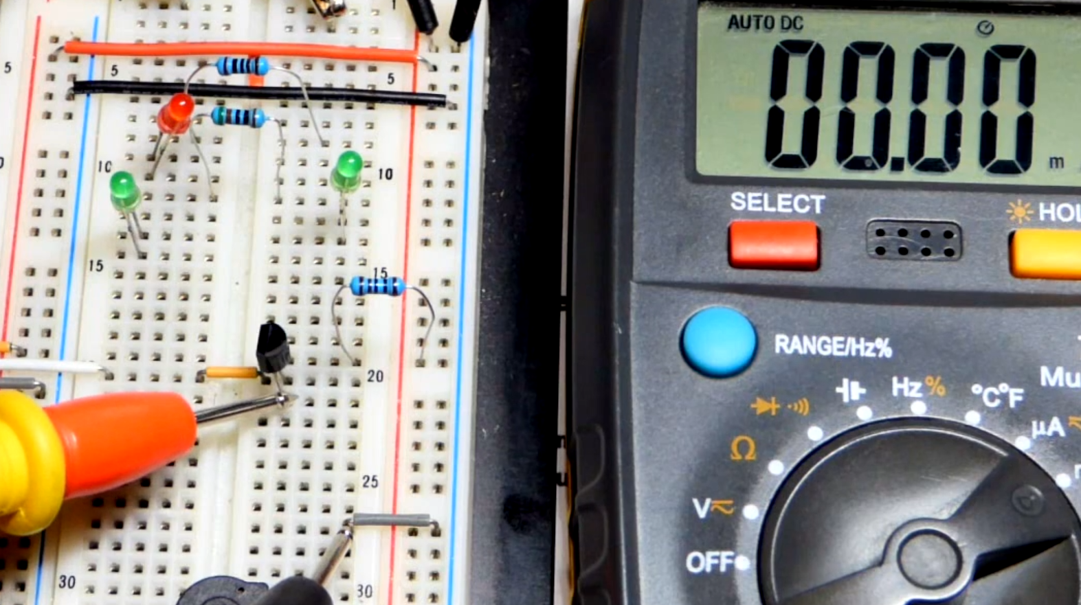 2N3906 Transistor Pinout - ElectronicsHacks
