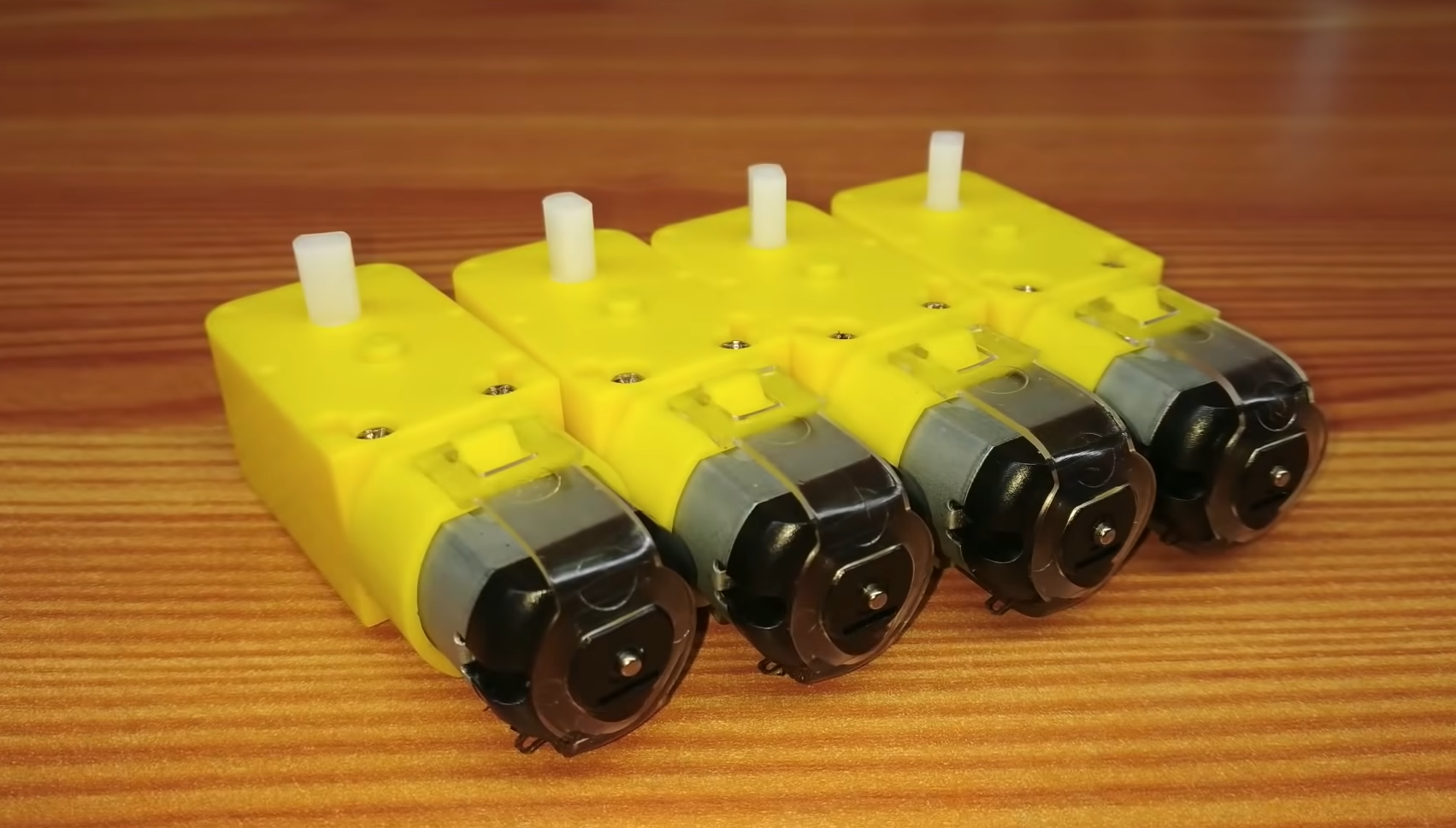 GPS Controlled Robot With Arduino - ElectronicsHacks