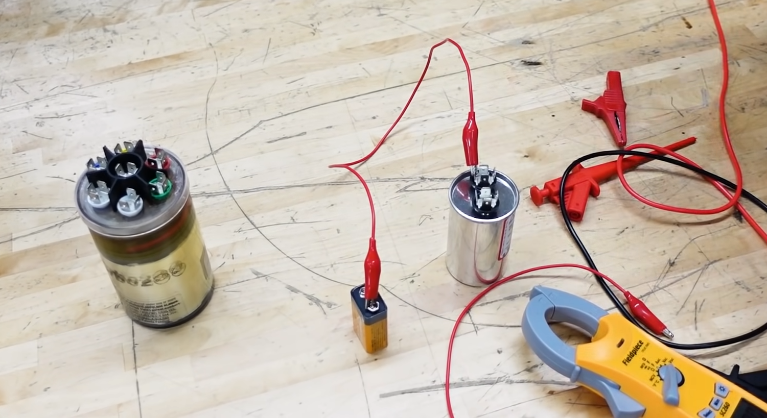 Do Capacitors Go Bad if Not Used? - ElectronicsHacks