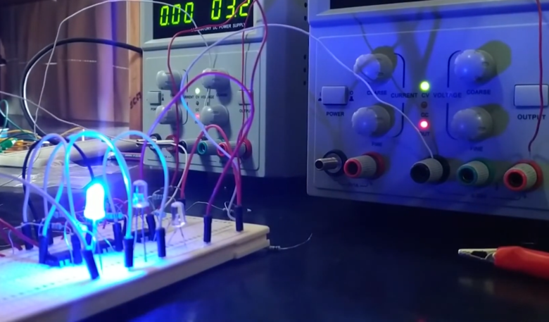 Fuse Box vs. Circuit Breaker: What’s the Difference? - ElectronicsHacks