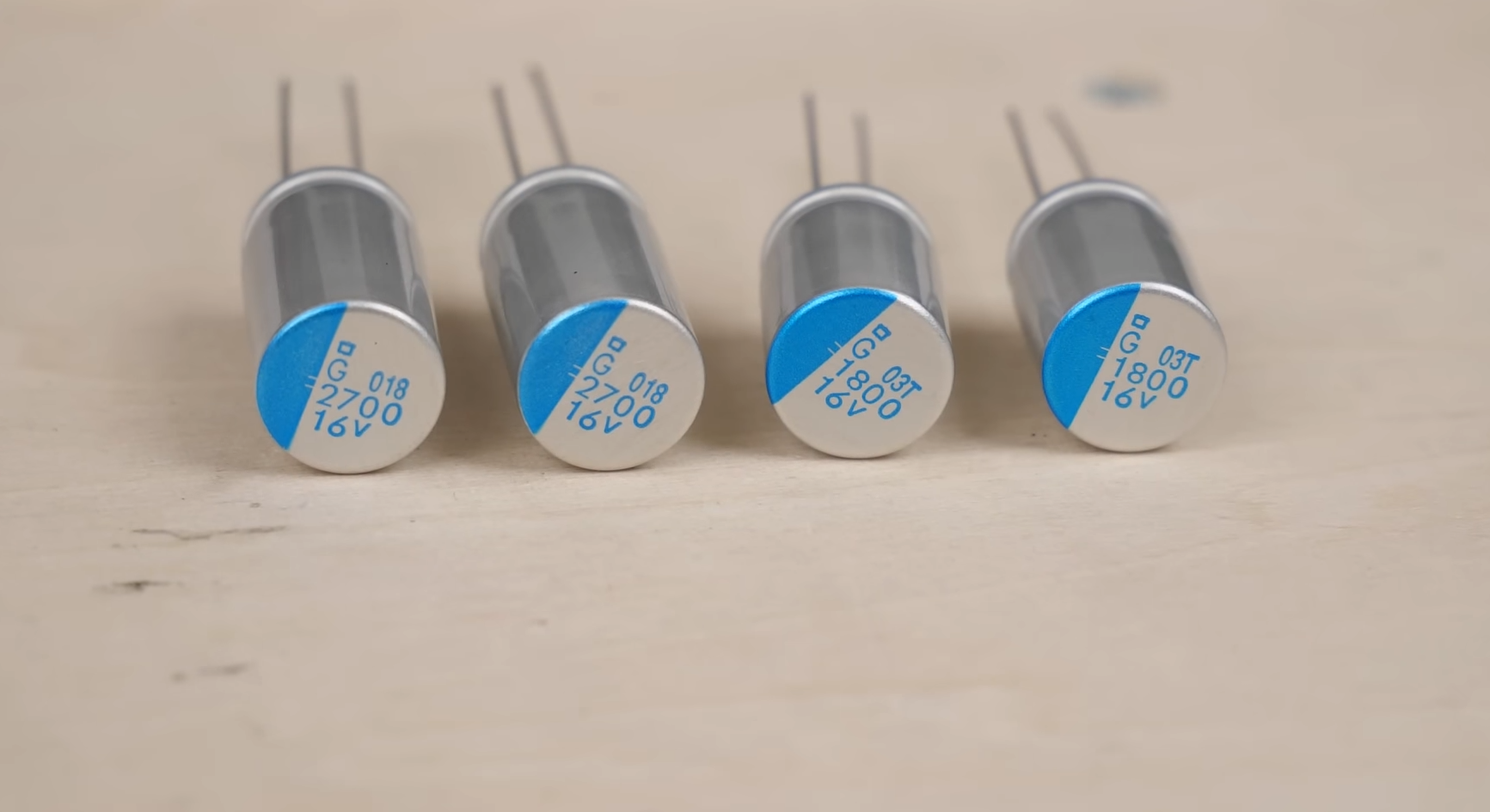 How Long Do Electrolytic Capacitors Last? - ElectronicsHacks