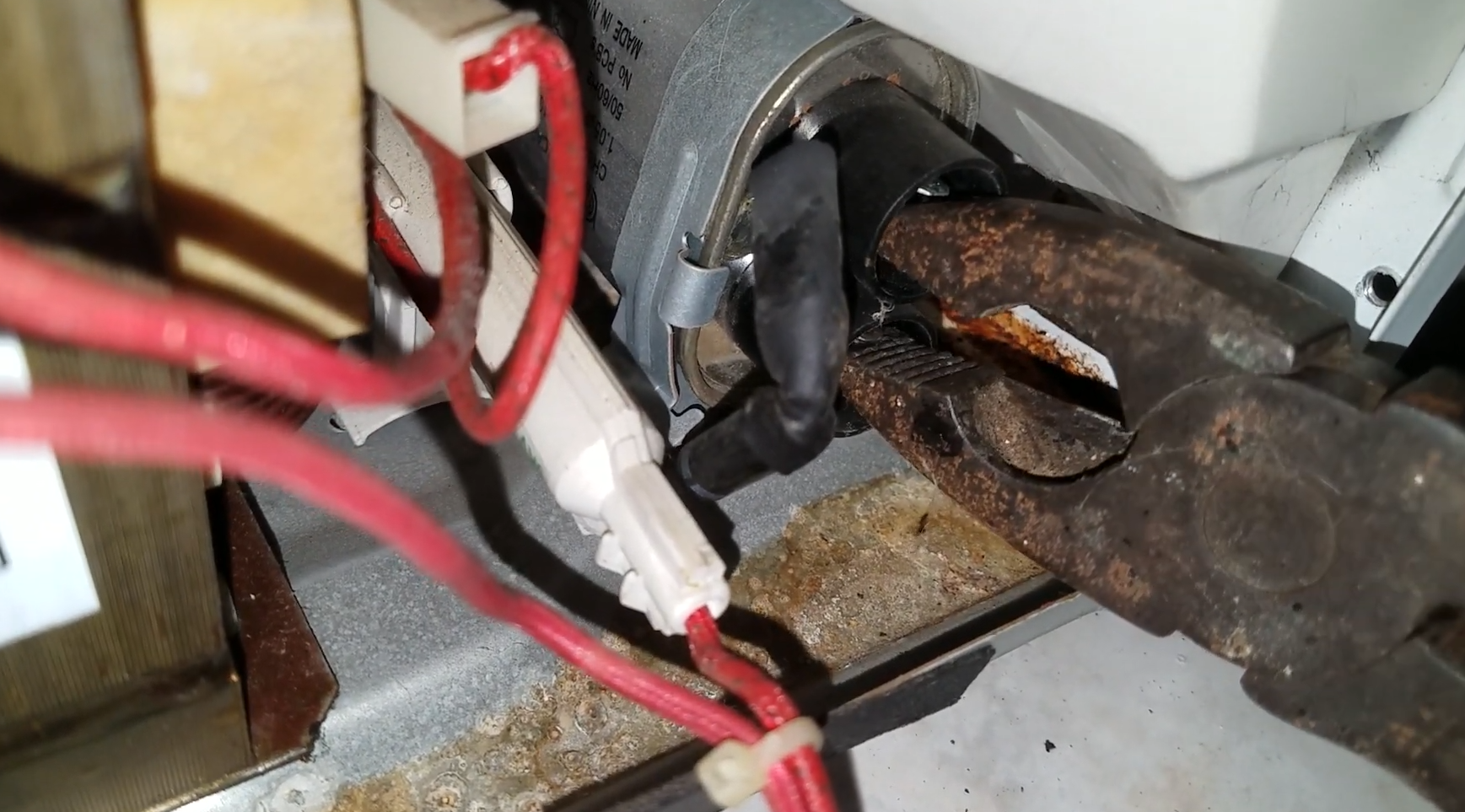 How Long Does It Take for a Microwave Capacitor to Discharge ...