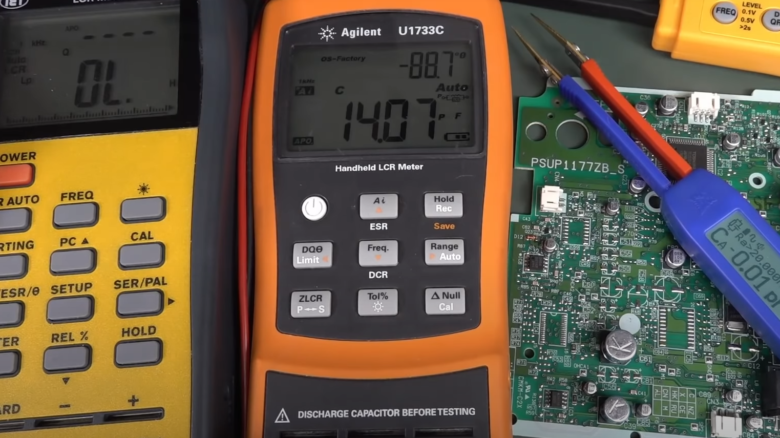 How to Test a Capacitor on a Circuit Board? - ElectronicsHacks