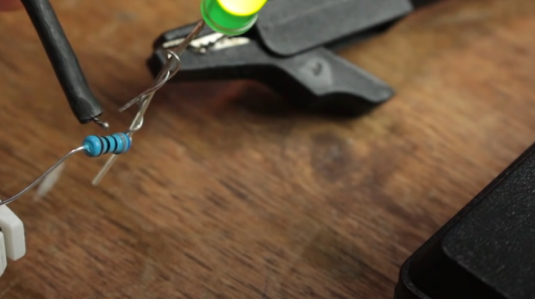 How to Wire Resistors? - ElectronicsHacks