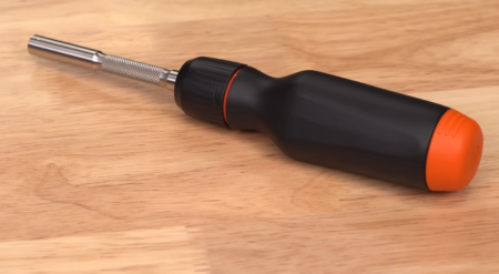 Linus Tech Tips Screwdriver Review - ElectronicsHacks