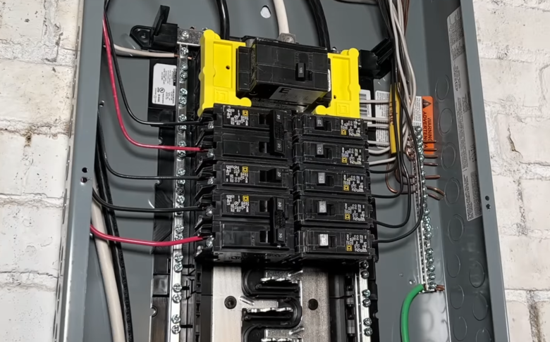 What Size Wire for a 100-Amp Sub Panel? - ElectronicsHacks