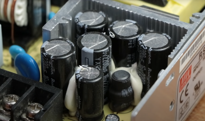 Why The Circuit Has Low Output Impedance And High Input Impedance