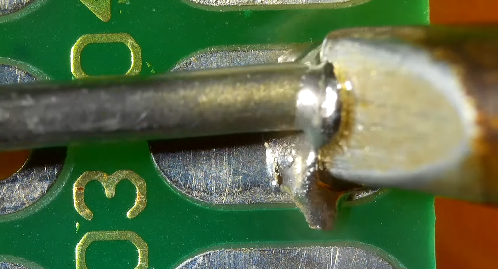 63/37 vs. 60/40 Solder: What’s the Difference? - ElectronicsHacks