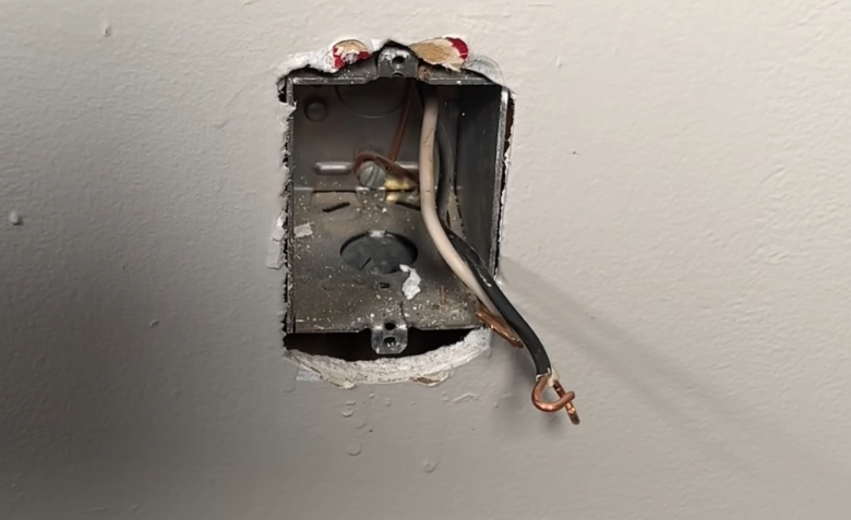 How to Move an Electrical Outlet? - ElectronicsHacks