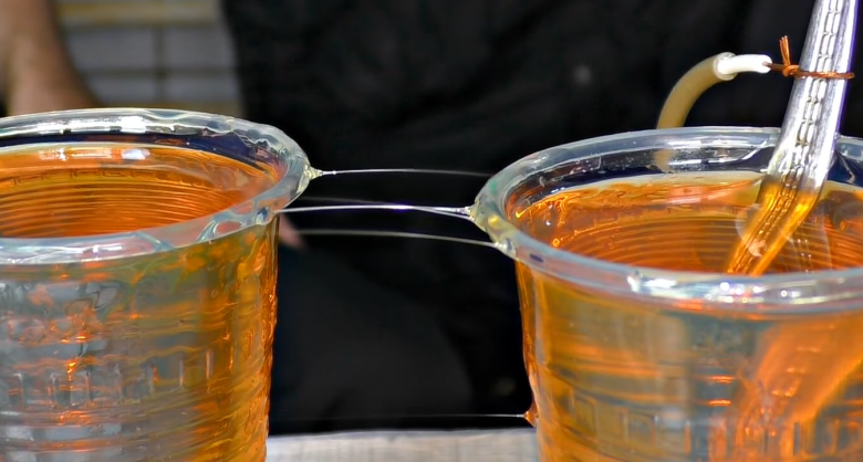 Is Oil Conductive? - ElectronicsHacks