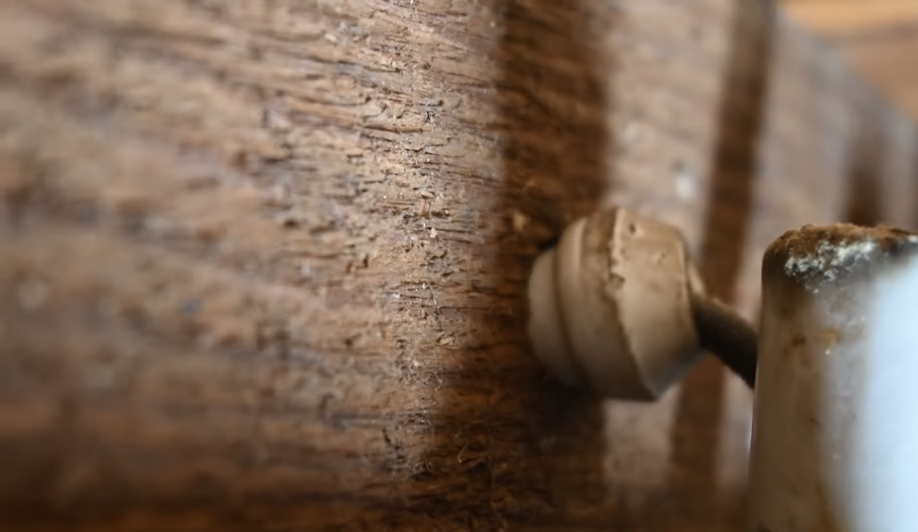 Can Knob and Tube Wiring Be Used With Circuit Breakers? - ElectronicsHacks