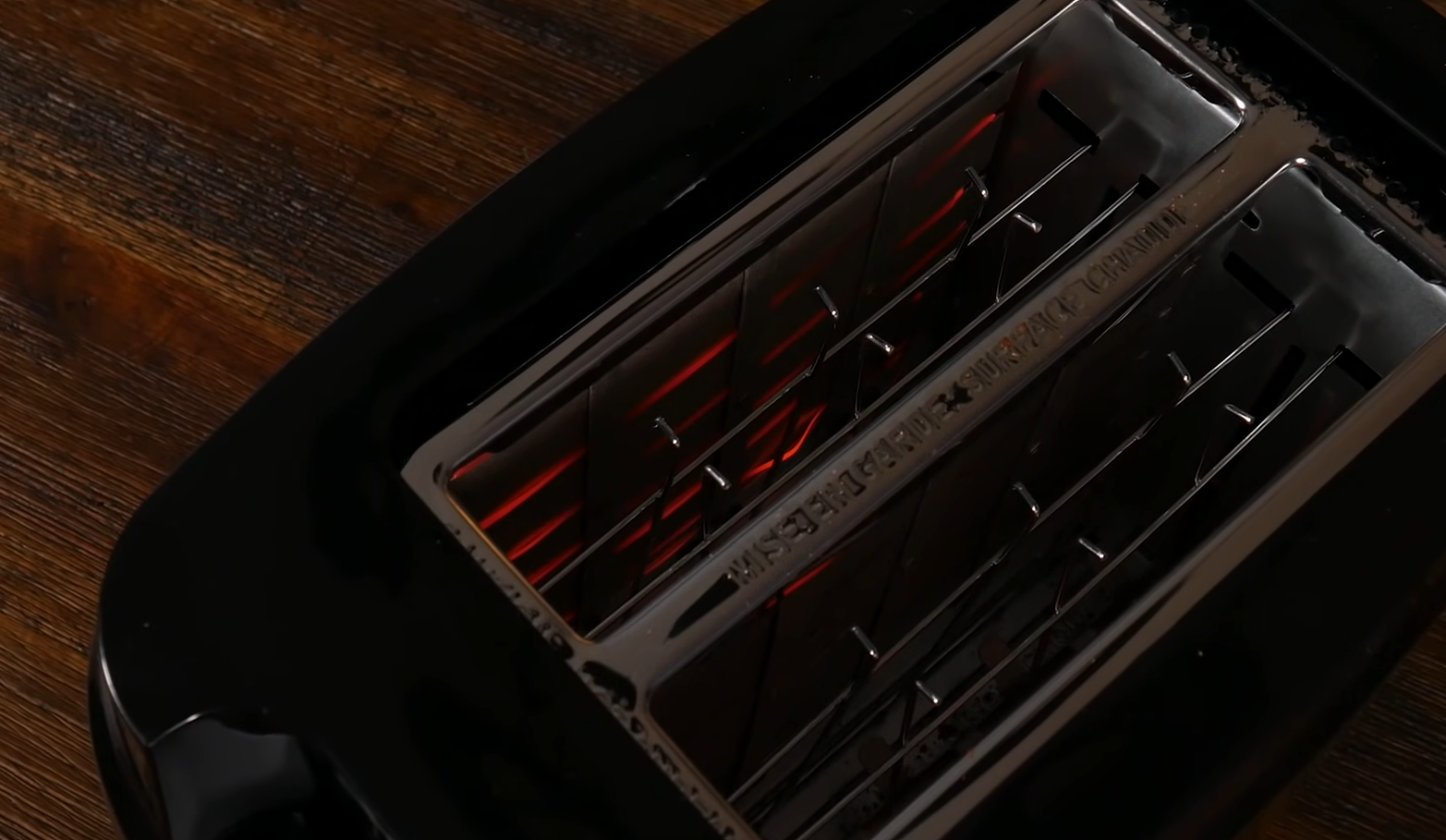 How Does a Fuse Protect a Toaster? - ElectronicsHacks