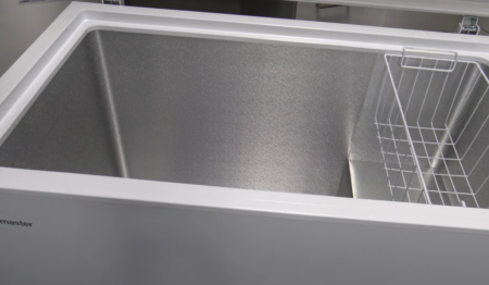 How Many Watts Does a Deep Freezer Use? - ElectronicsHacks