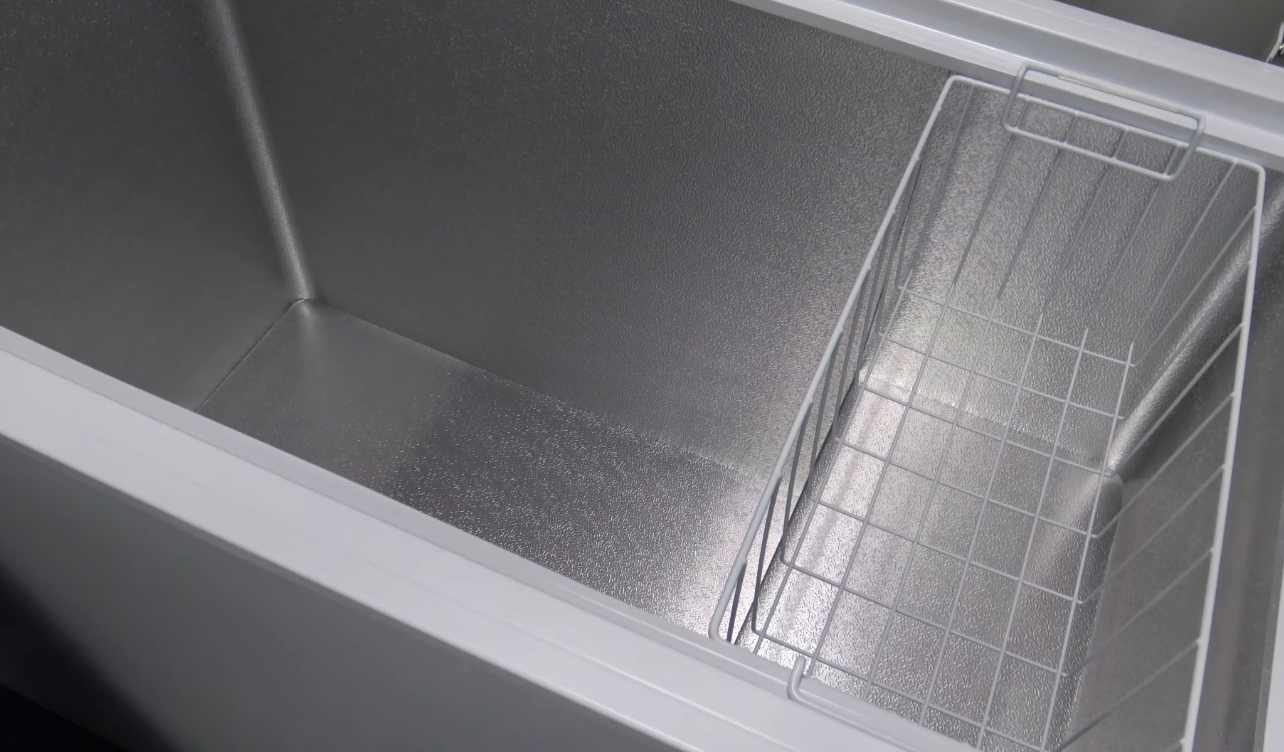 How Many Watts Does a Deep Freezer Use? - ElectronicsHacks