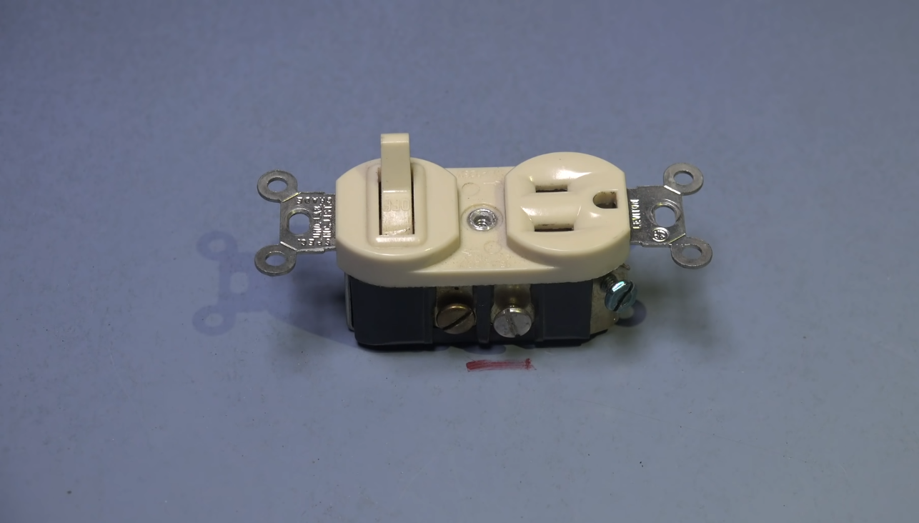 How to Make a Switched Outlet Hot All the Time? - ElectronicsHacks