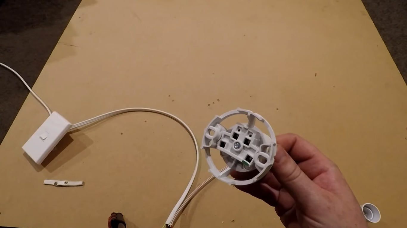 How to Wire a Photocell to Multiple Lights? - ElectronicsHacks