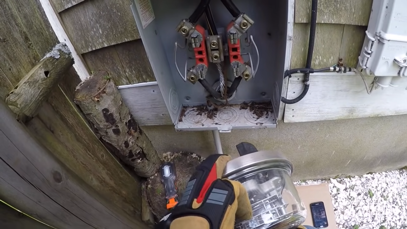 Will the Power Company Know if I Pull My Meter? - ElectronicsHacks
